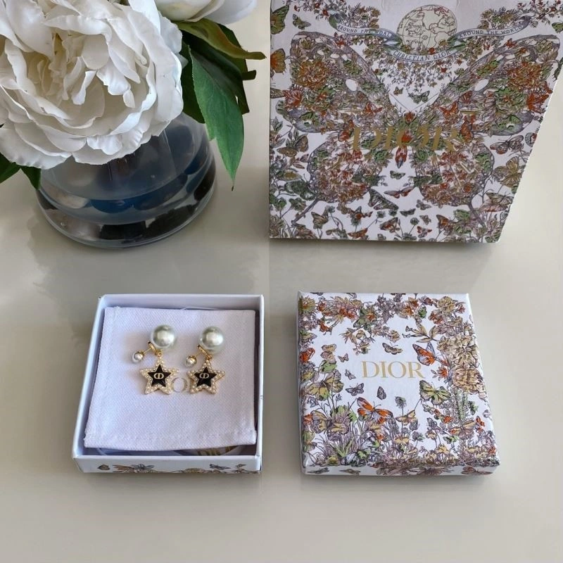 Value-priced Christian Dior Earrings