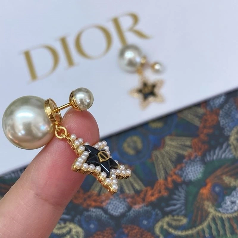 Value-priced Christian Dior Earrings
