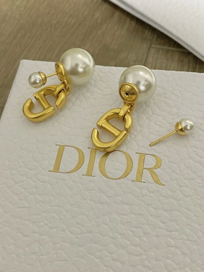 Economical Christian Dior Earrings
