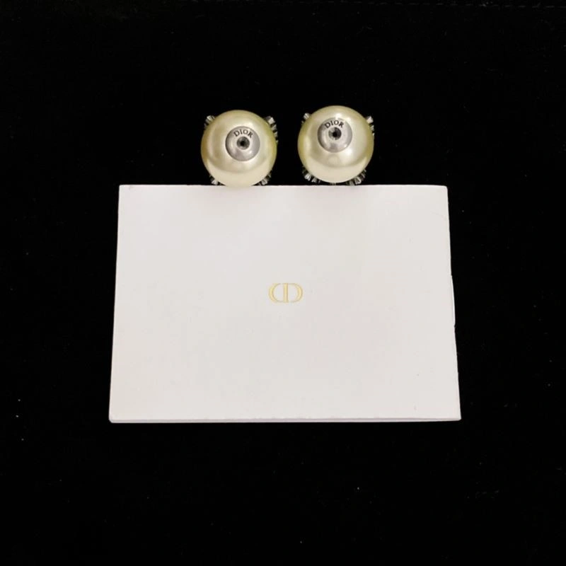 Value-priced Christian Dior Earrings
