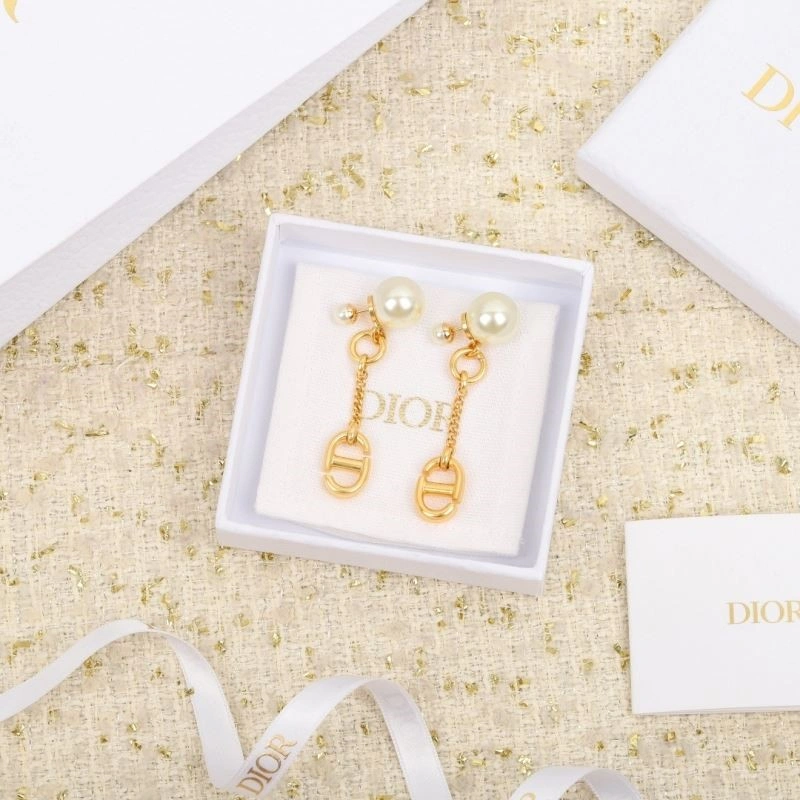 Reasonably priced Christian Dior Earrings