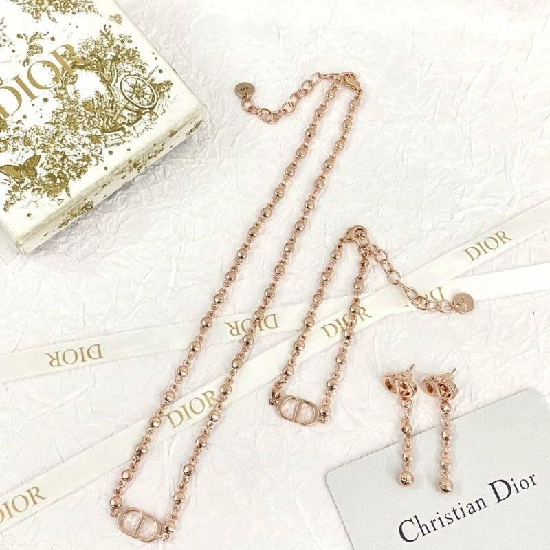 Value-priced Christian Dior Earrings