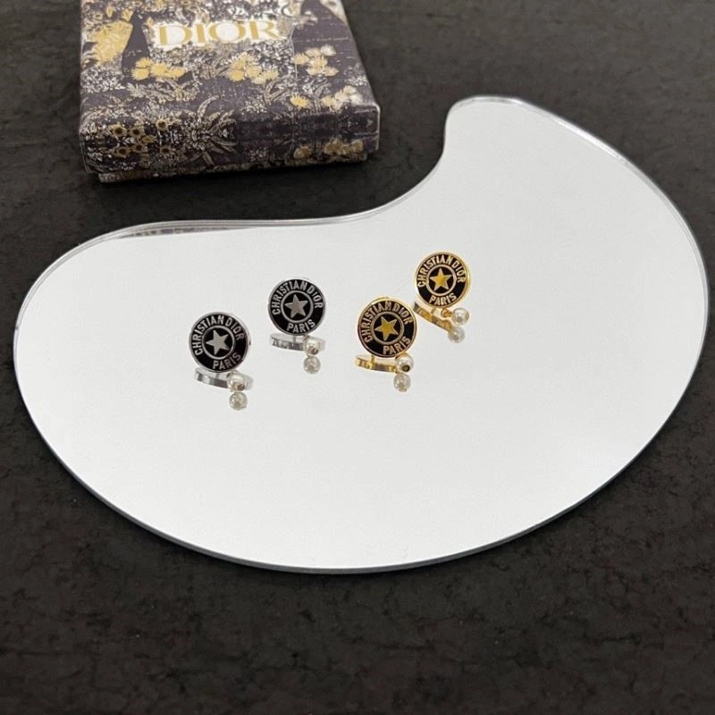 Value-priced Christian Dior Earrings
