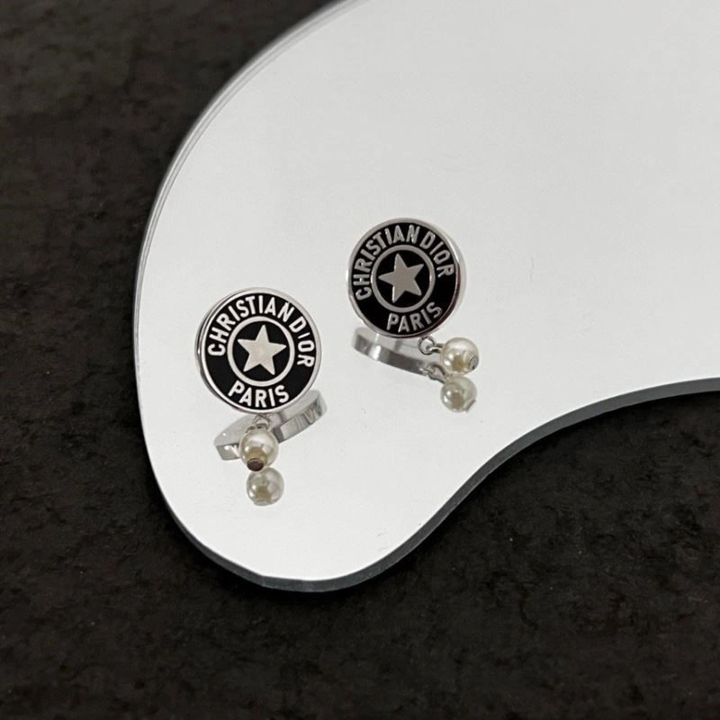 Value-priced Christian Dior Earrings