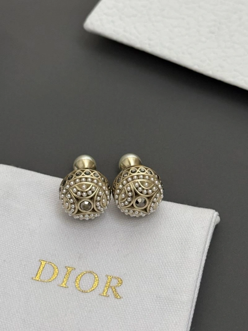 Discounted Christian Dior Earrings
