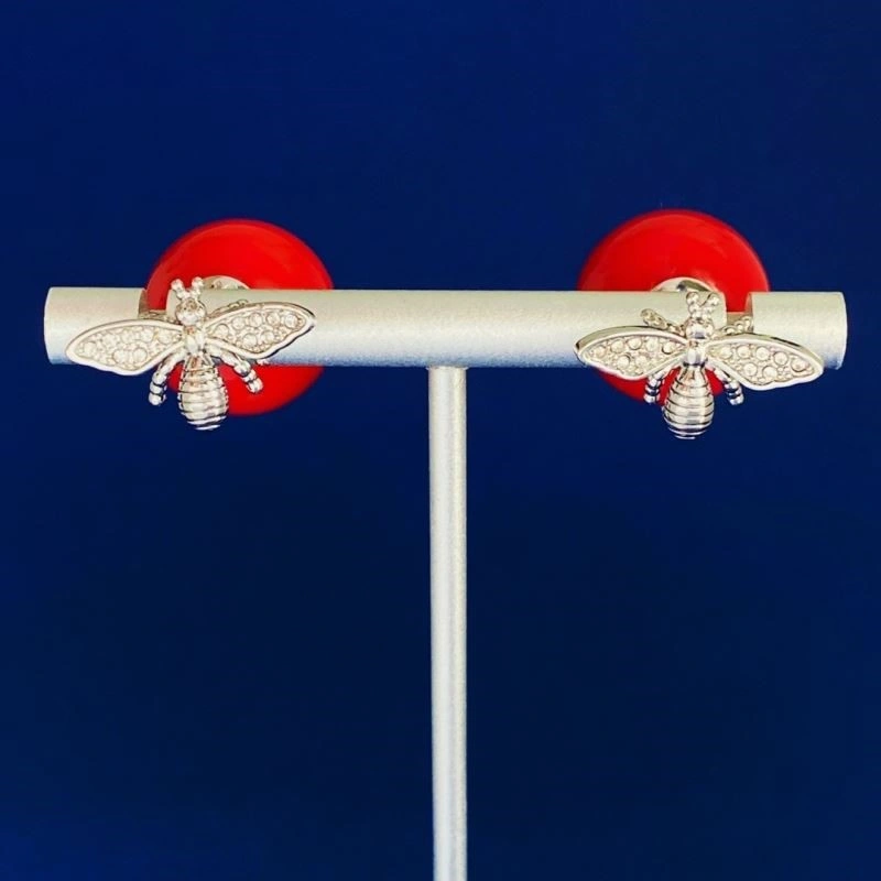 Indistinguishable Christian Dior Earrings