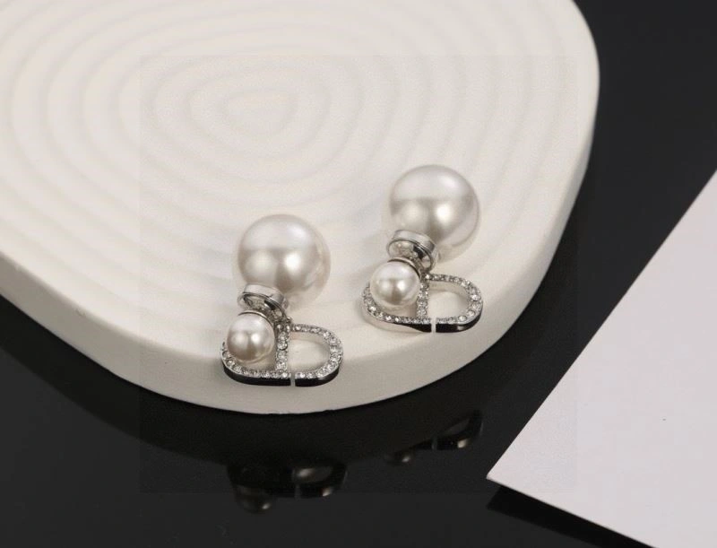 Discounted Christian Dior Earrings