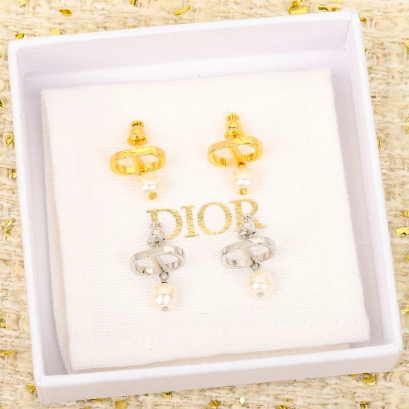 Legit Christian Dior Earrings