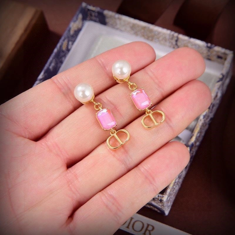 High accuracy Christian Dior Earrings