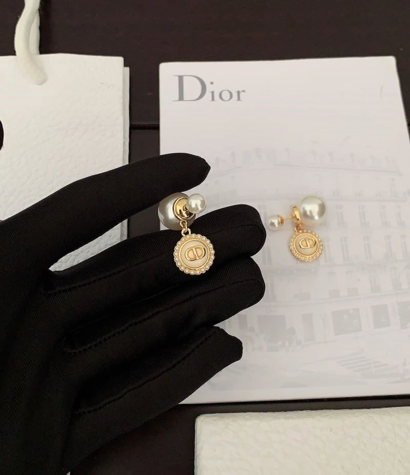 Value-priced Christian Dior Earrings