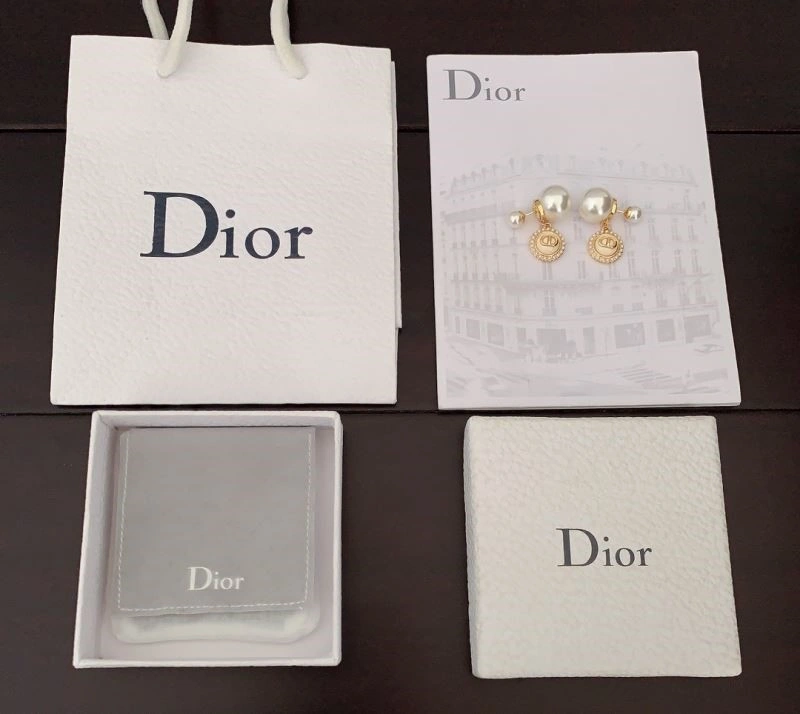 Value-priced Christian Dior Earrings
