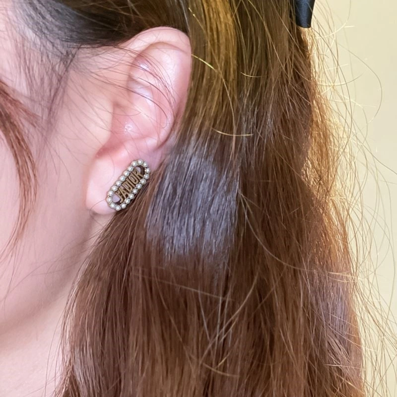 Reasonably priced Christian Dior Earrings