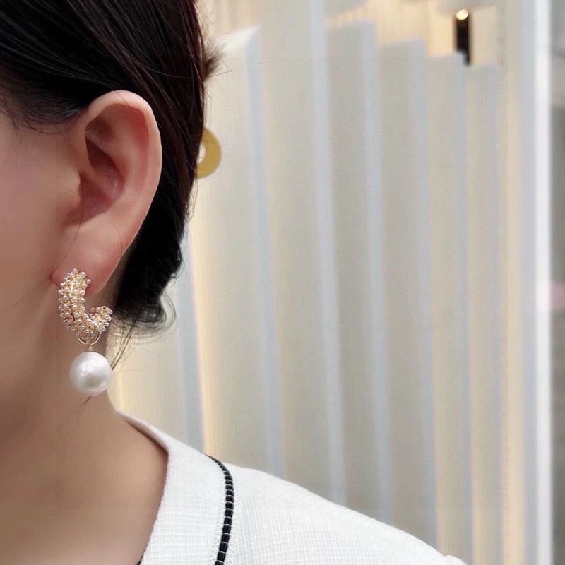Reasonably priced Christian Dior Earrings