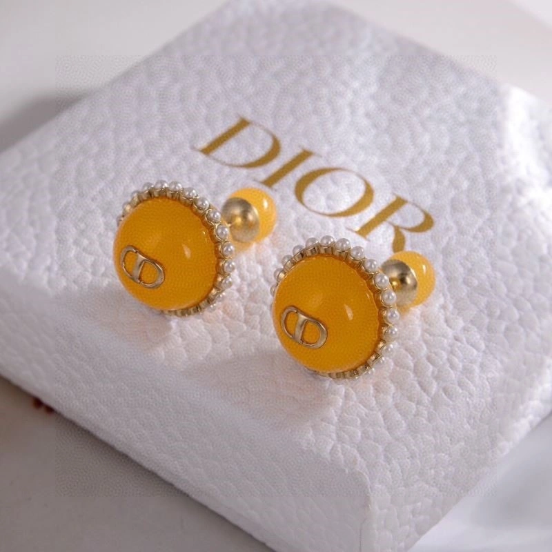 Legit Christian Dior Earrings
