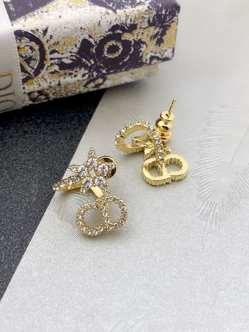 Indistinguishable Christian Dior Earrings