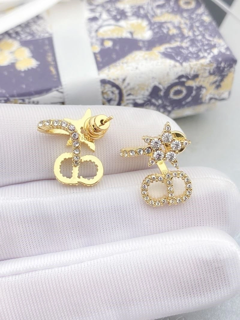 Indistinguishable Christian Dior Earrings