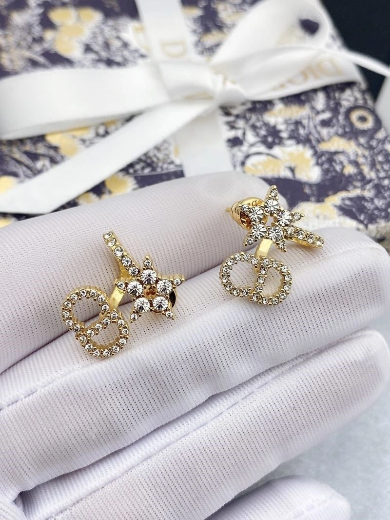 Indistinguishable Christian Dior Earrings