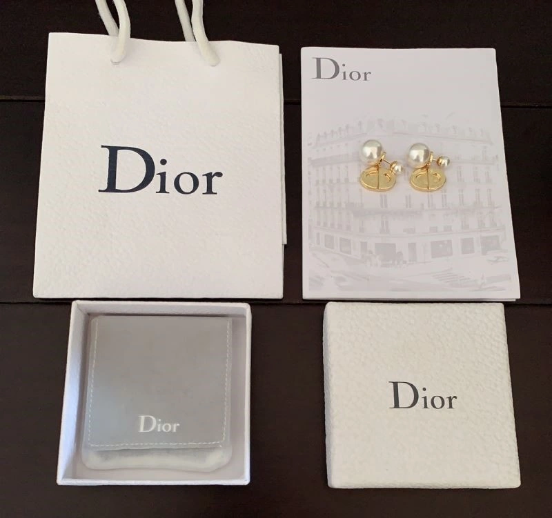 Reasonably priced Christian Dior Earrings