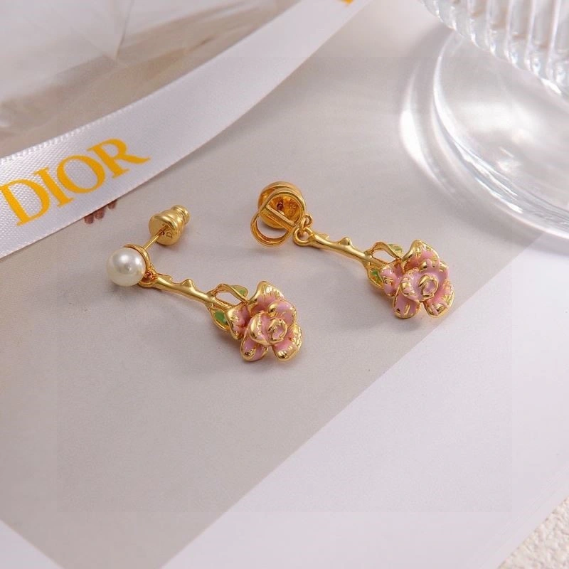 Low-cost Christian Dior Earrings