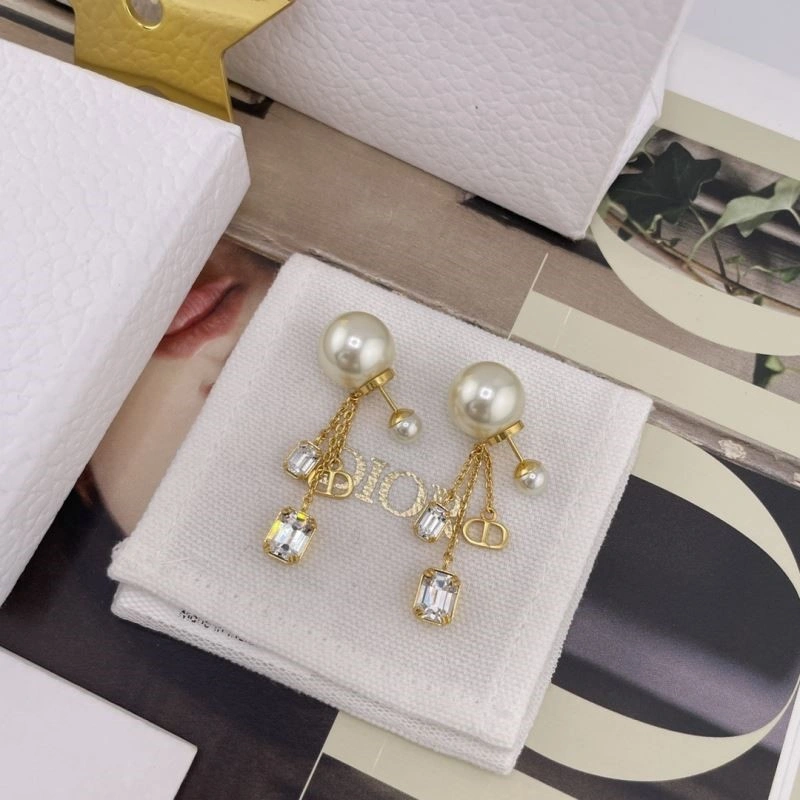 Reasonably priced Christian Dior Earrings