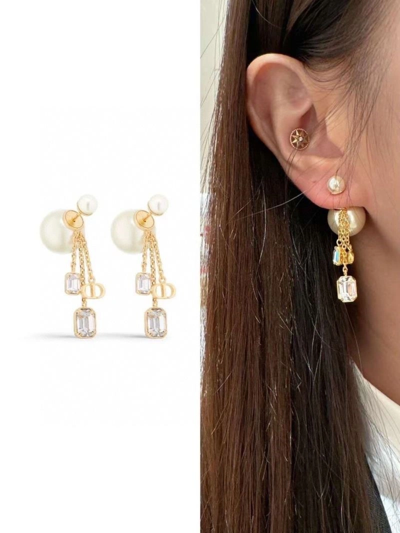 Reasonably priced Christian Dior Earrings