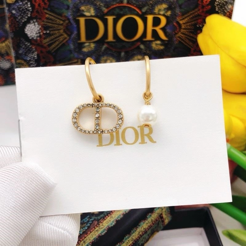 Discounted Christian Dior Earrings