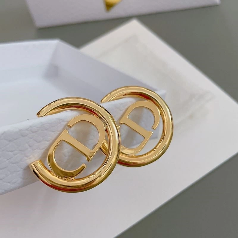 Cut-rate Christian Dior Earrings