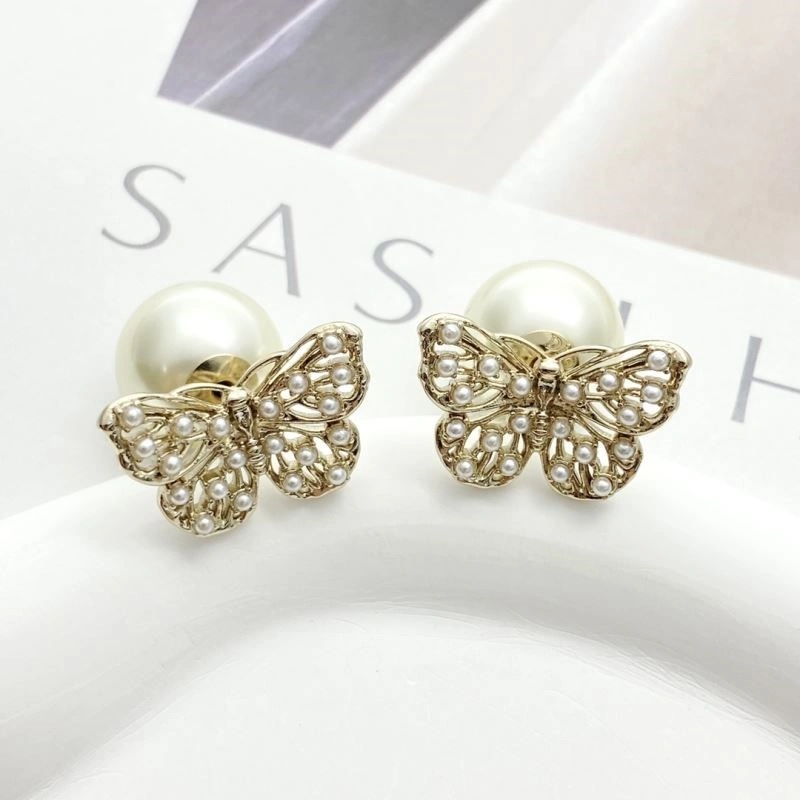 High accuracy Christian Dior Earrings