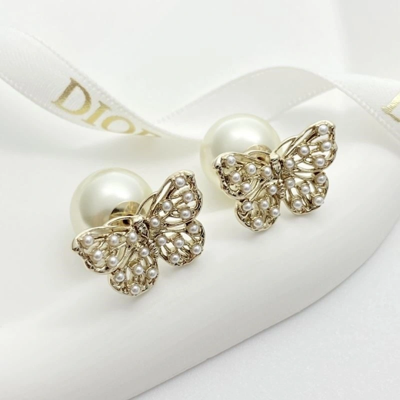 High accuracy Christian Dior Earrings
