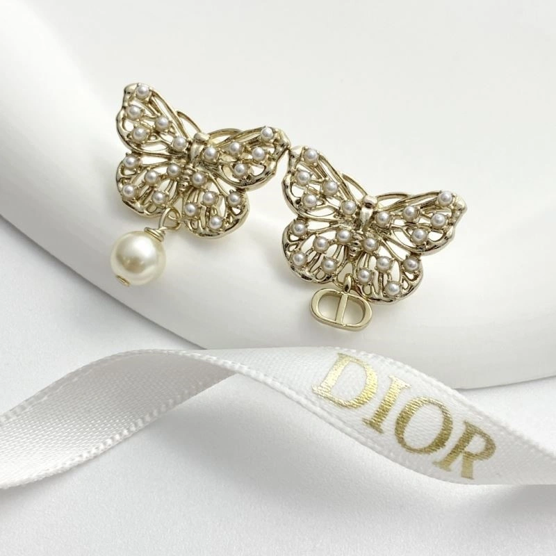 Inexpensive Christian Dior Earrings
