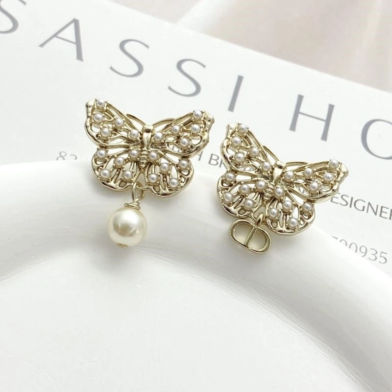 Inexpensive Christian Dior Earrings