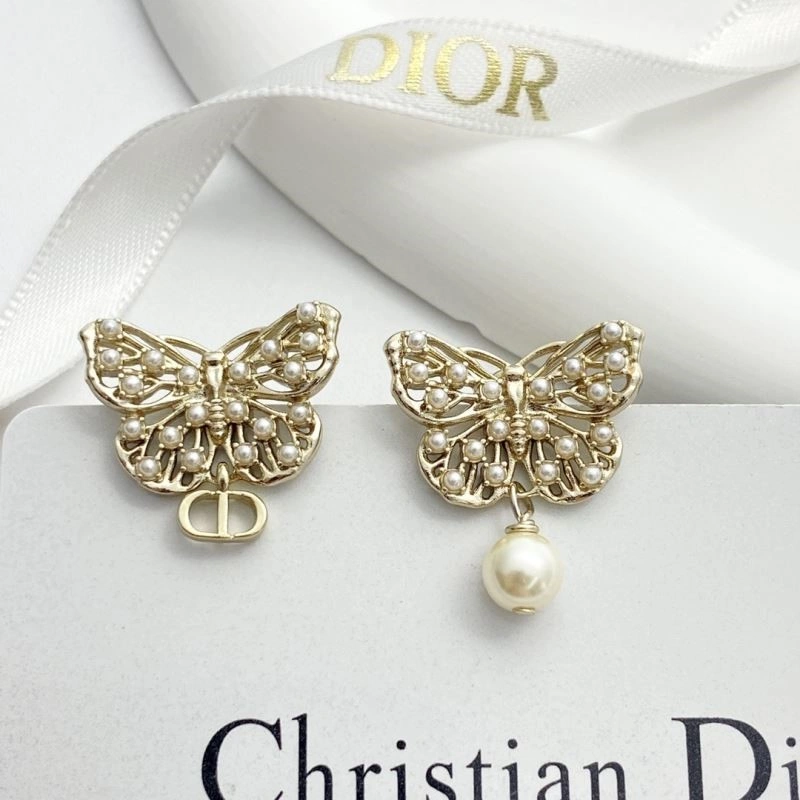 Inexpensive Christian Dior Earrings