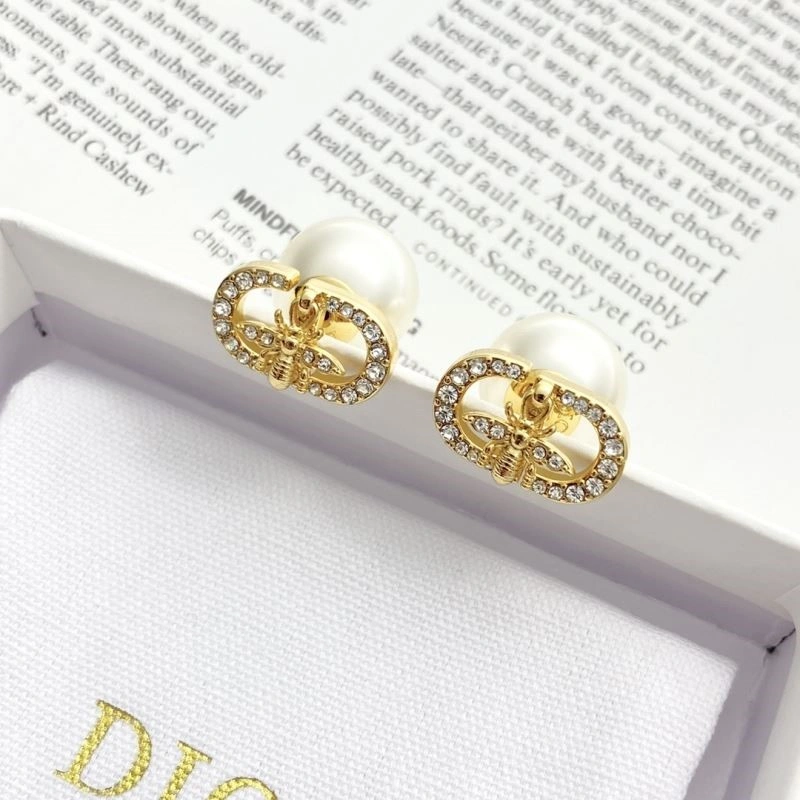Low-cost Christian Dior Earrings