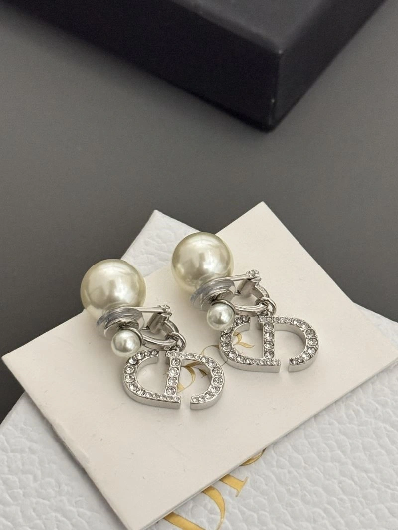 Indistinguishable Christian Dior Earrings