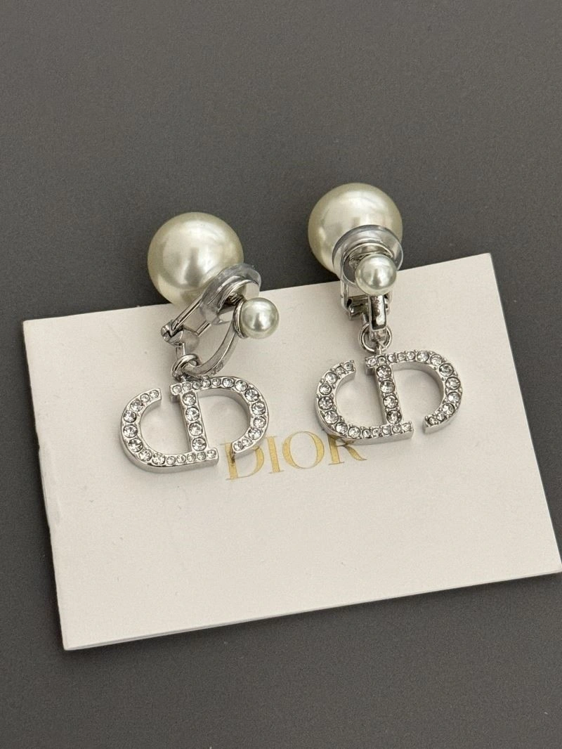 Indistinguishable Christian Dior Earrings