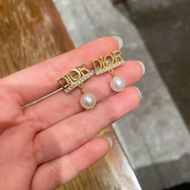 Discounted Christian Dior Earrings