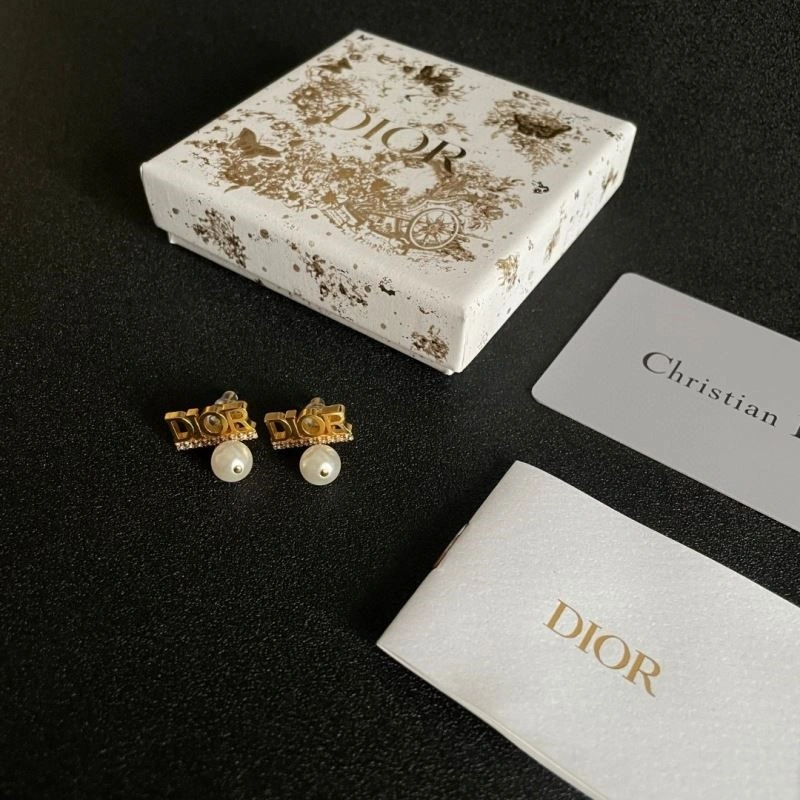 Discounted Christian Dior Earrings