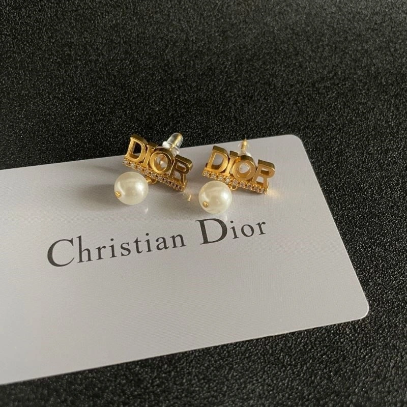 Discounted Christian Dior Earrings
