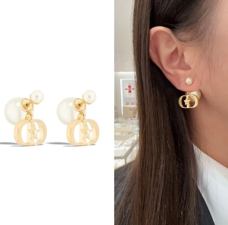 Low-cost Christian Dior Earrings