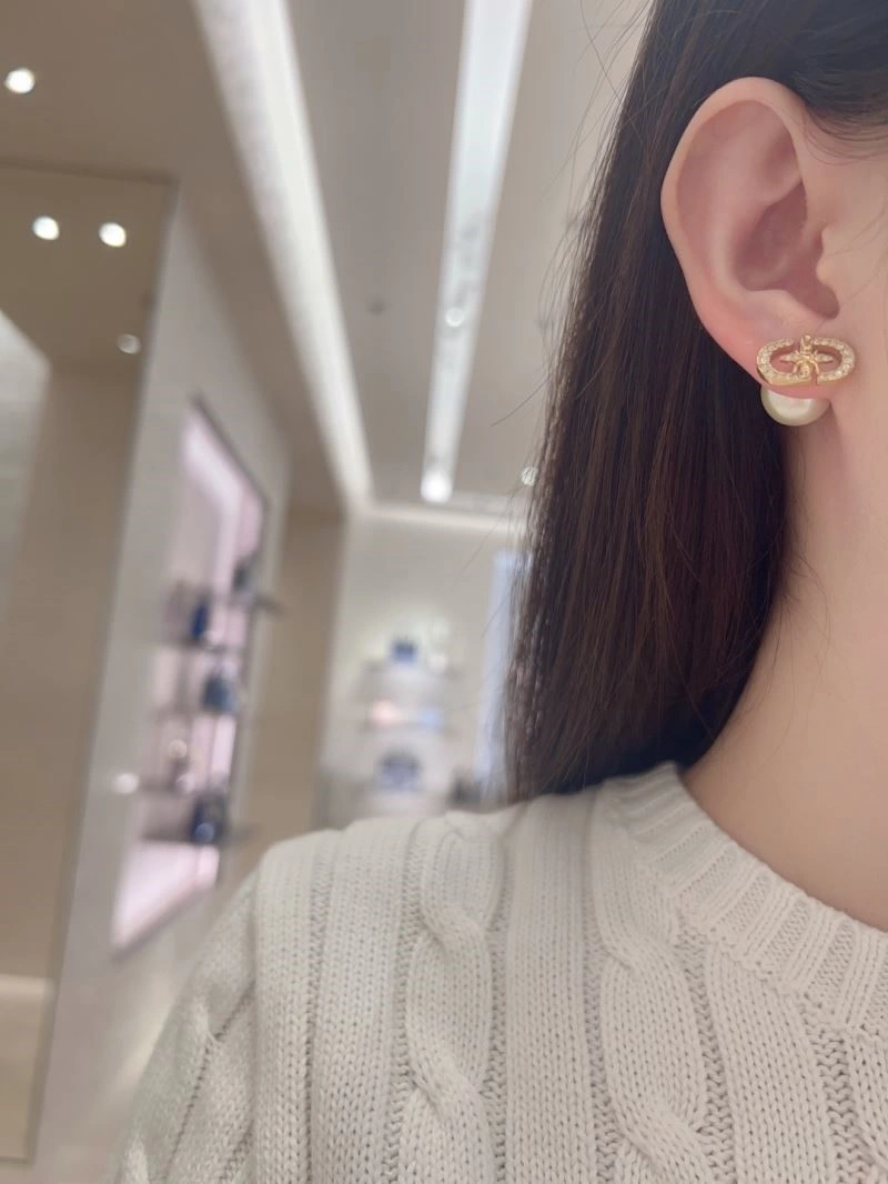 Discounted Christian Dior Earrings