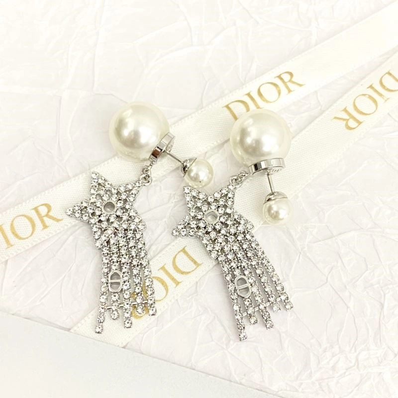 Low-cost Christian Dior Earrings