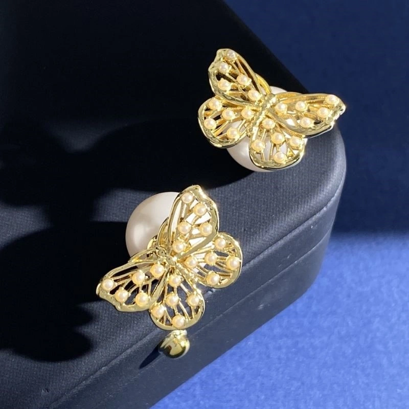 Economical Christian Dior Earrings