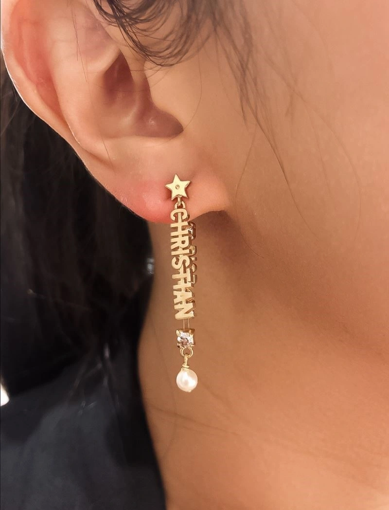 Inexpensive Christian Dior Earrings