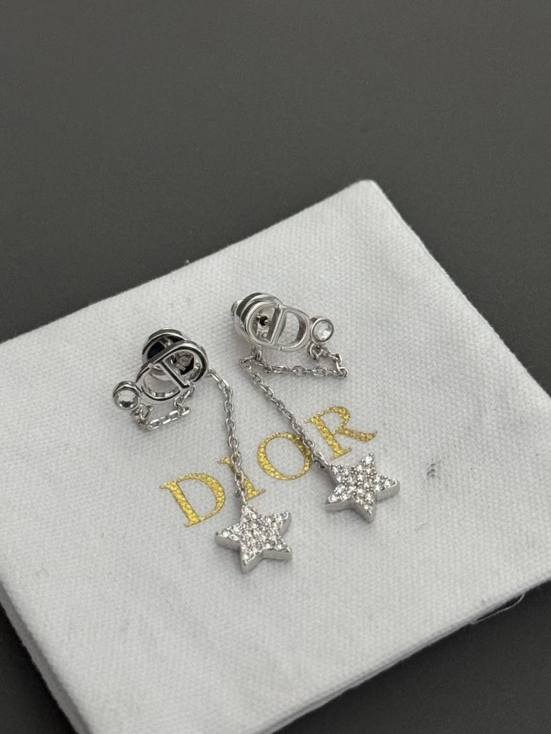 Legit Christian Dior Earrings