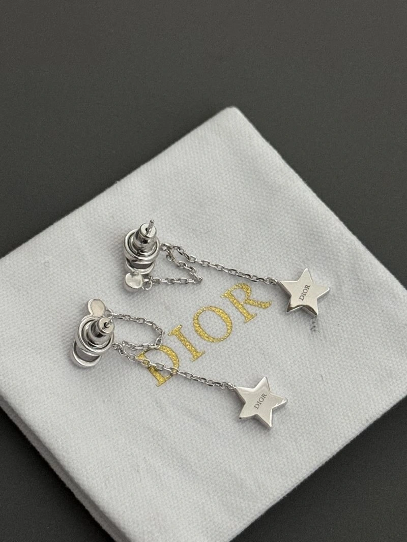 Legit Christian Dior Earrings
