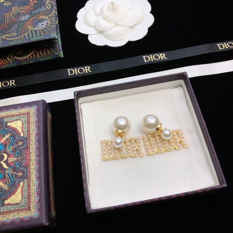 Indistinguishable Christian Dior Earrings