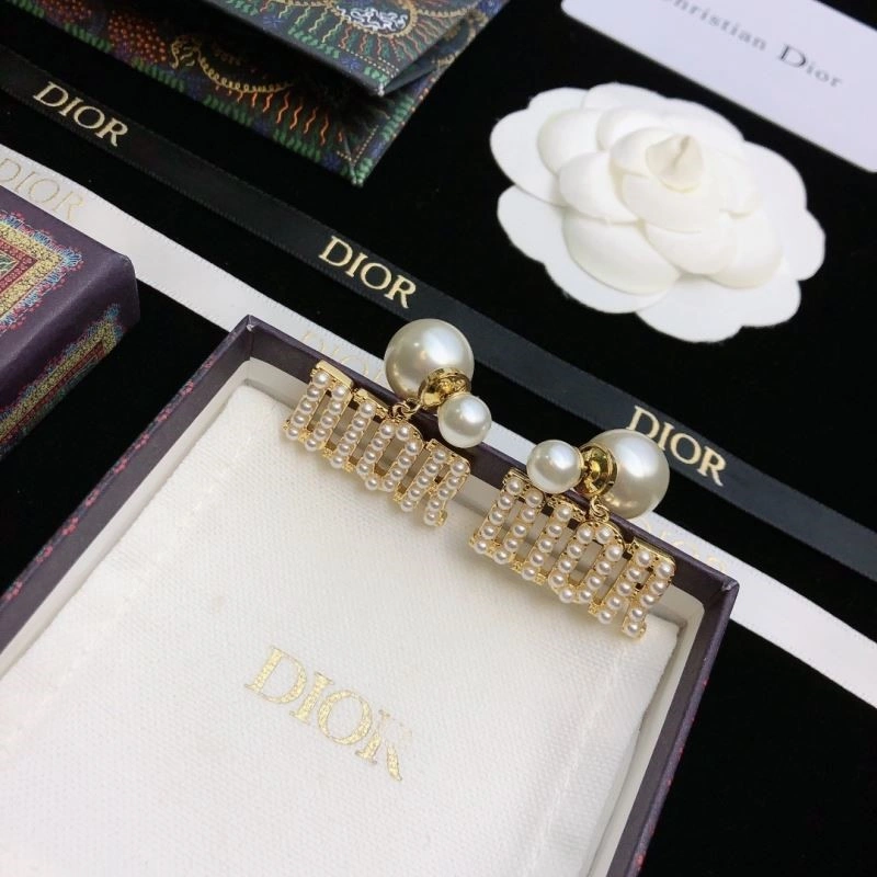 Indistinguishable Christian Dior Earrings