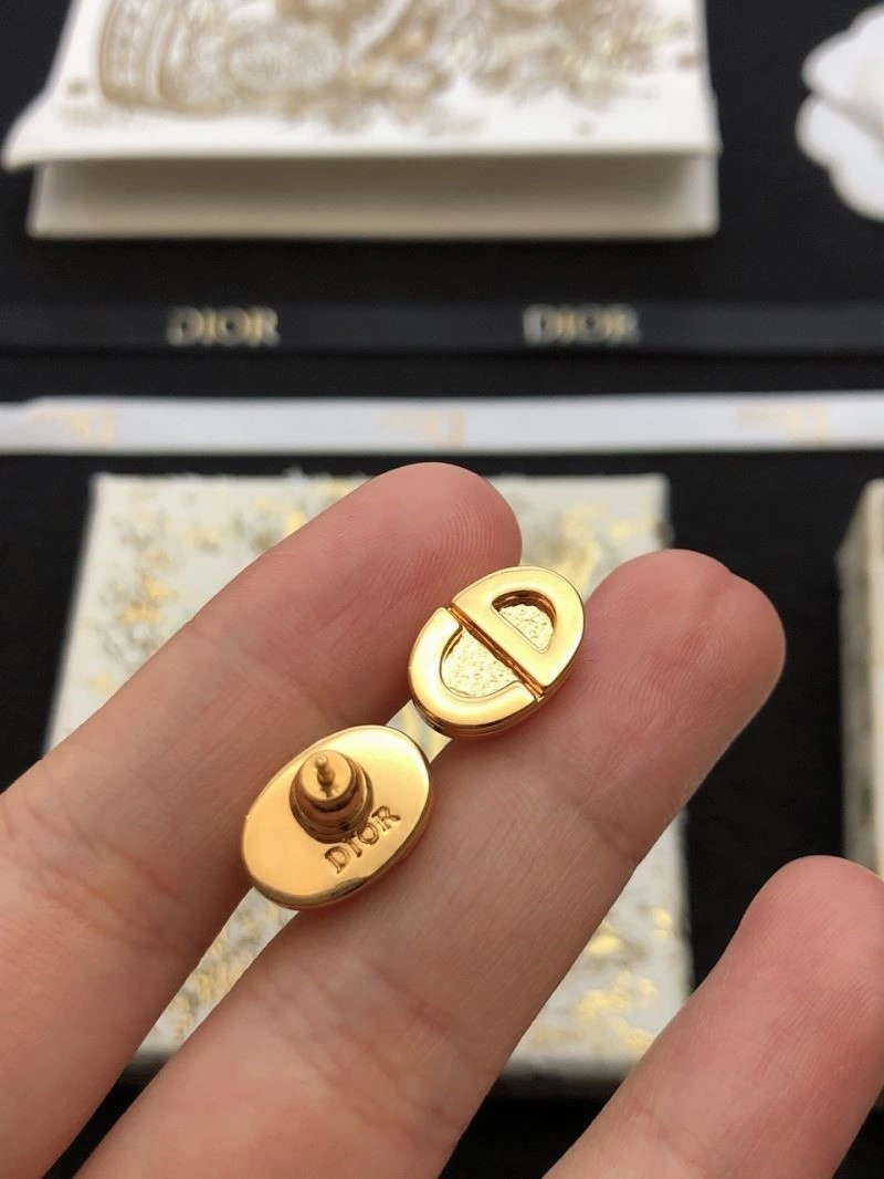 Inexpensive Christian Dior Earrings