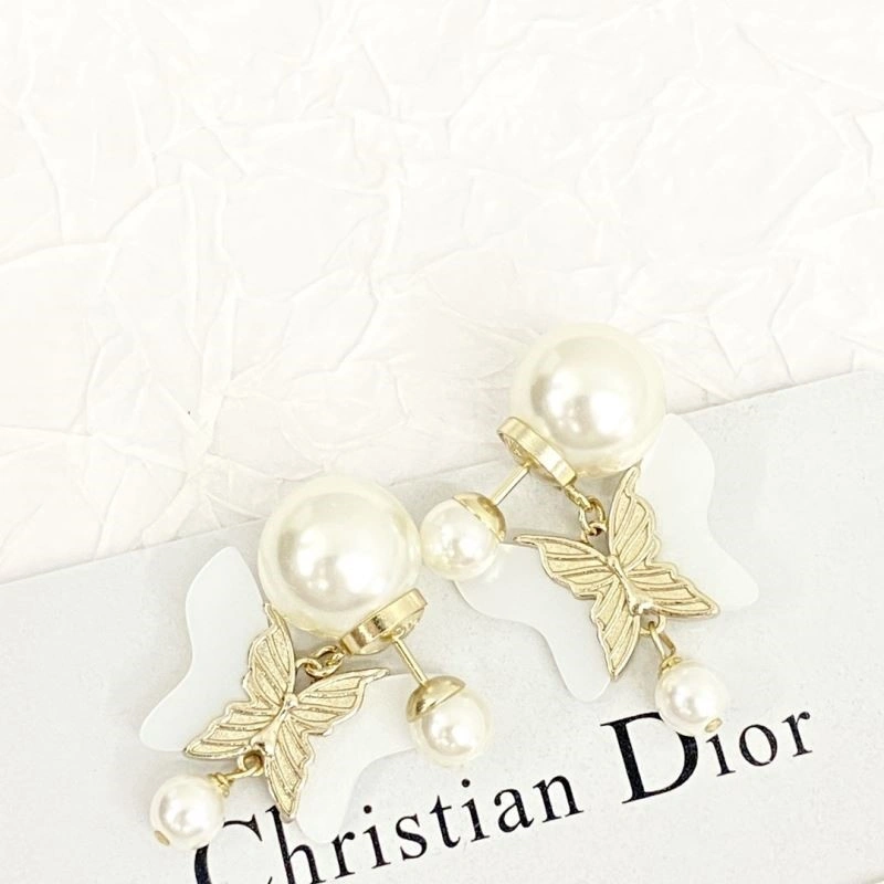 High accuracy Christian Dior Earrings