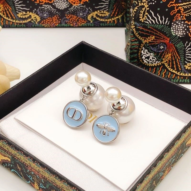 High fidelity Christian Dior Earrings